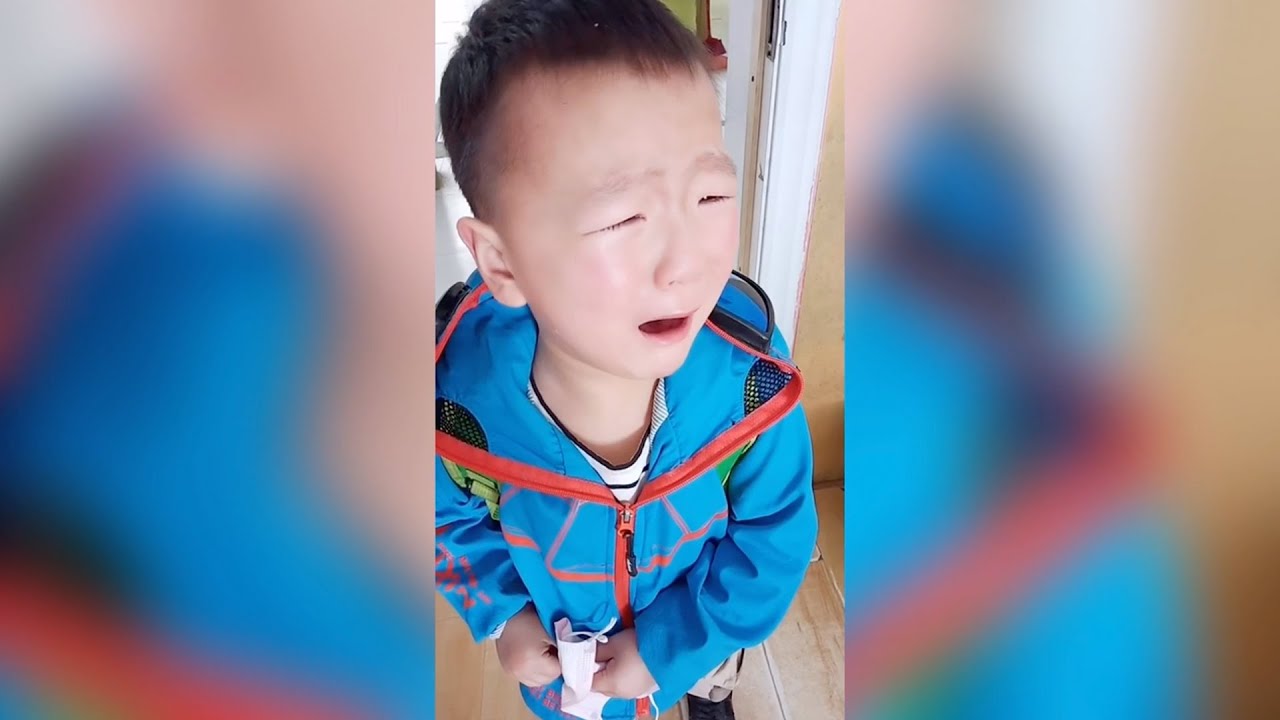 Boy bursts into tears when he can’t recognise his teacher after ...