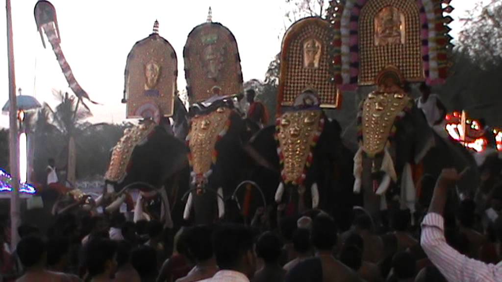Kanayam Pooram Real Hero Chemboothra Devidasan - Sanga Shakthi ...