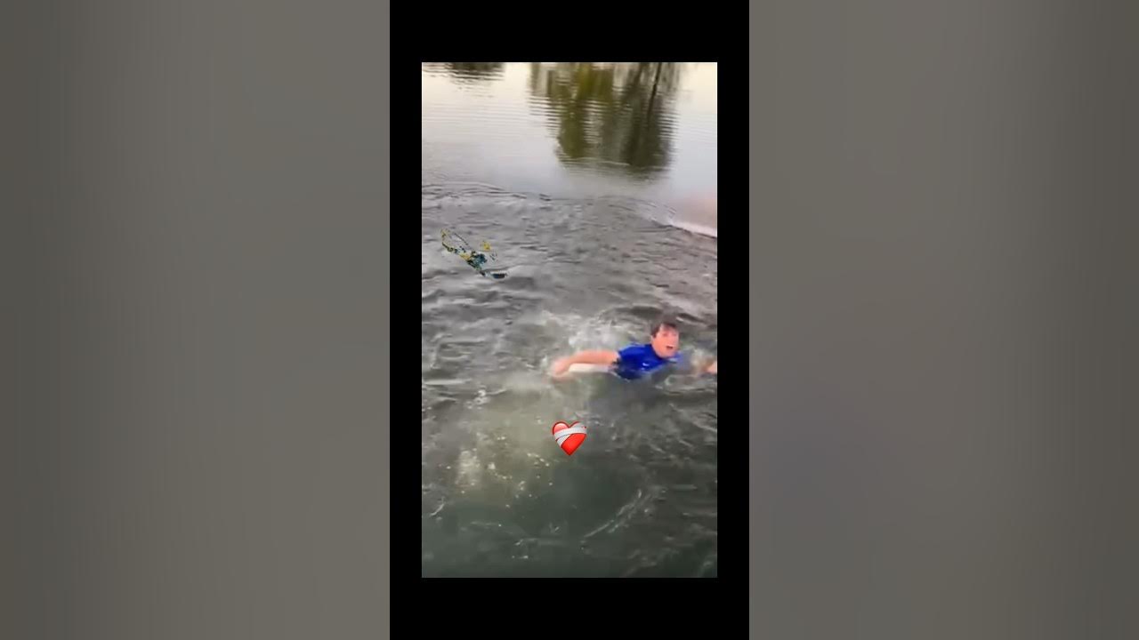 Alligator Chases Dumb Fisherman #shorts - YouTube