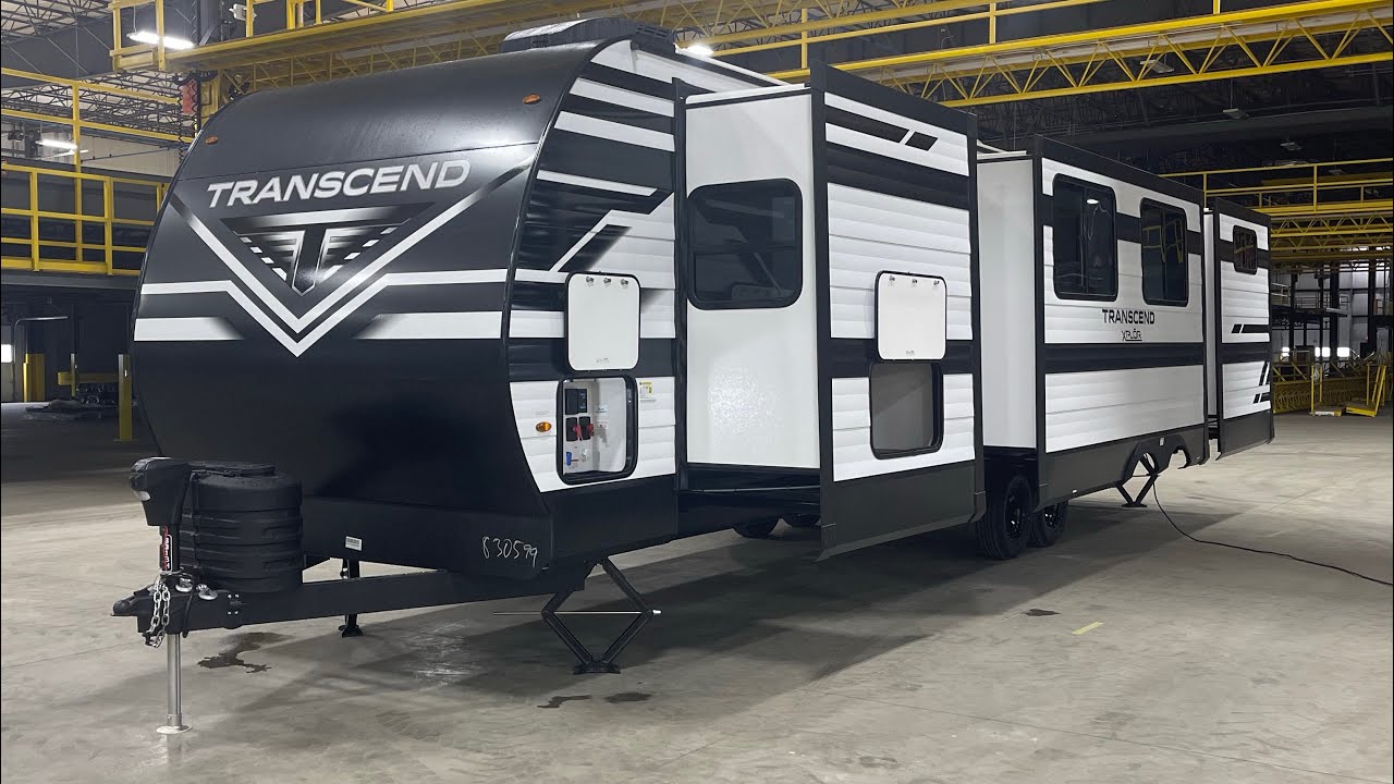 ONE OF THE BIGGEST Campers Ive Ever Seen! - YouTube