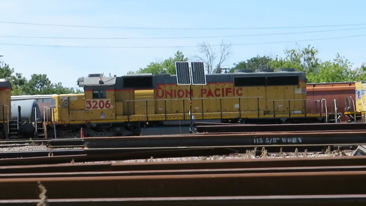 Stored UP Locomotives at UP Butler Yard! Lots of SD70Ms, SD60Ms, a SD40-2, and a UP Dash 9 ...