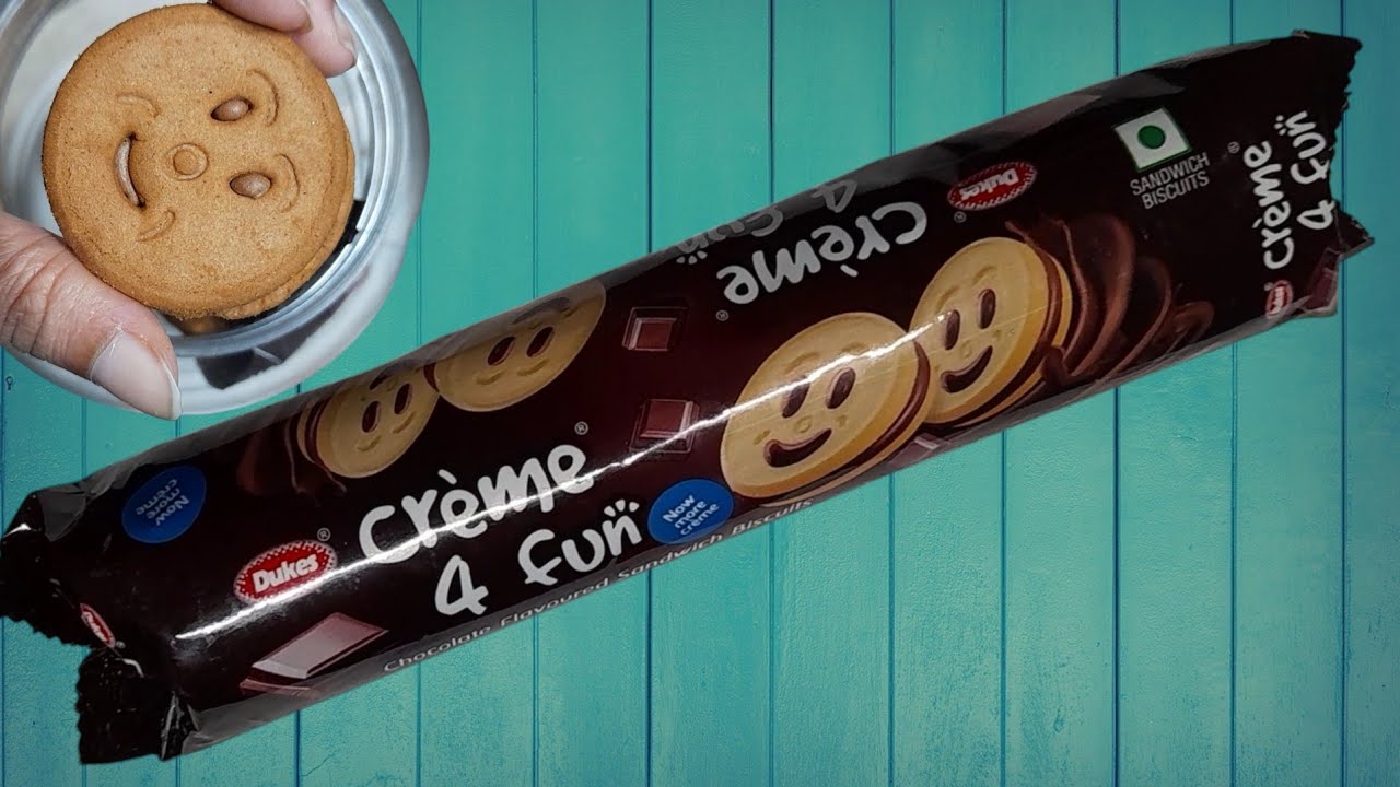 Dukes Creme 4 Fun Chocolate 🍫 Sandwich Biscuits 😊 Review || # ...