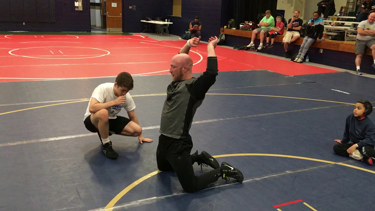 Single Leg cartwheel when opponent splits scramble - YouTube