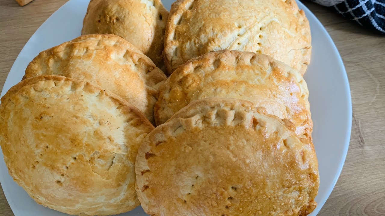 Best Homemade Chicken Pie Recipe | How to make Nigerian Chicken Pie ...