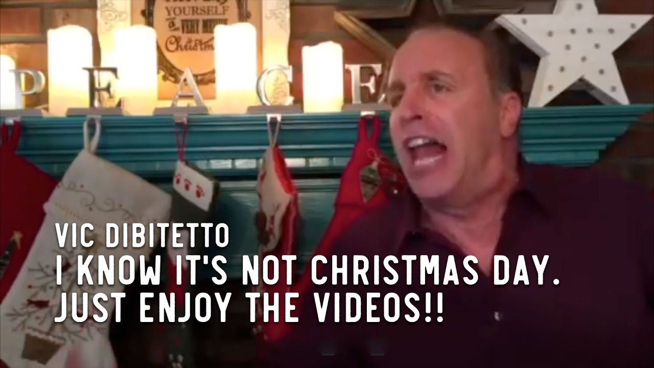 I know it's not Christmas Day. Just enjoy the videos!! - YouTube