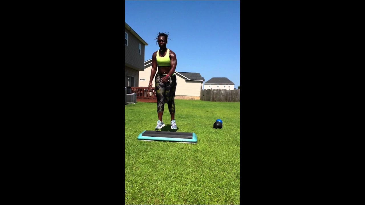 Split lunges with a jump - YouTube
