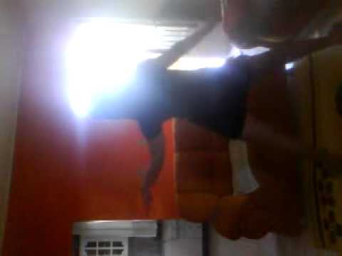 camila putinha dançando