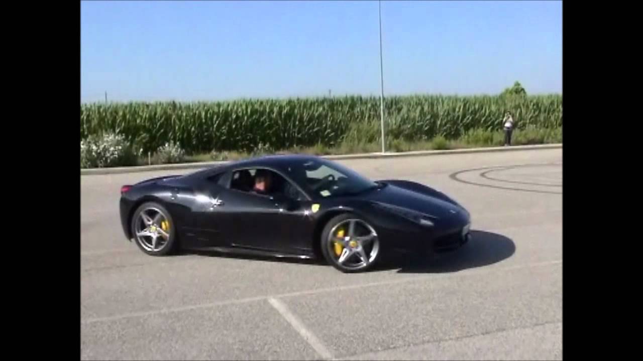 Fun with Ferrari 458 Italia Burnout - YouTube