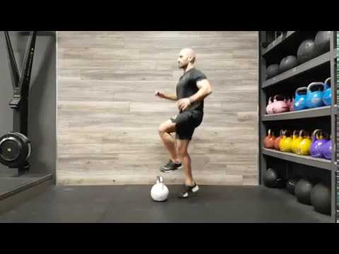 Kettlebell toe tap - YouTube