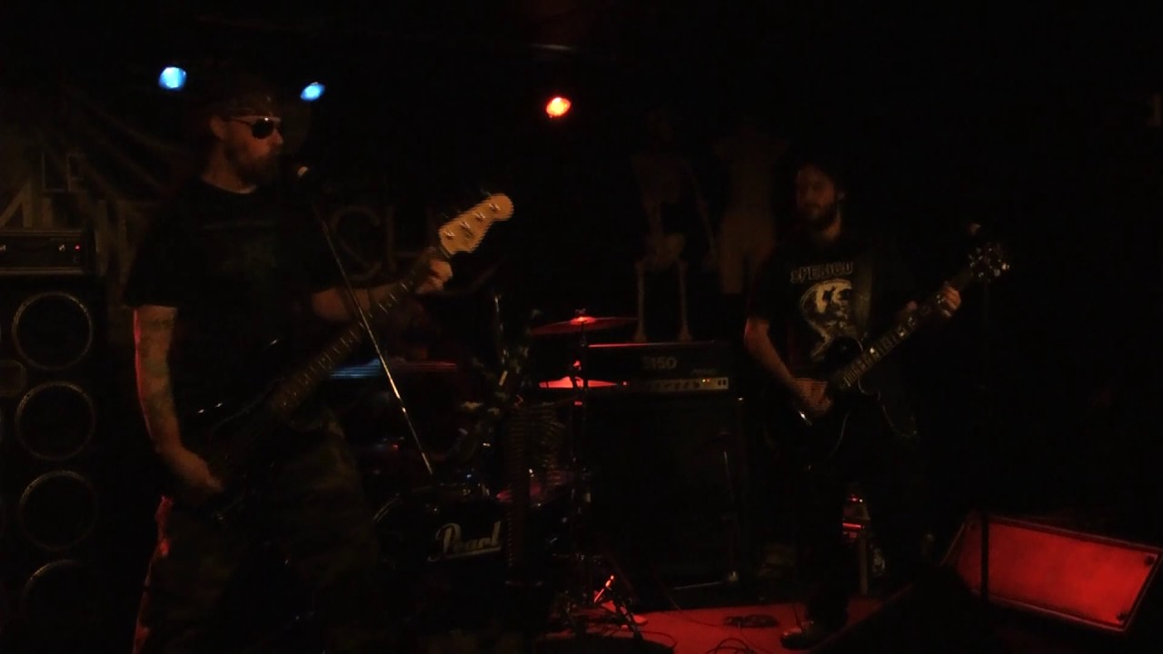 Badass Commander - Bad intentions live @ Sherbrooke - YouTube