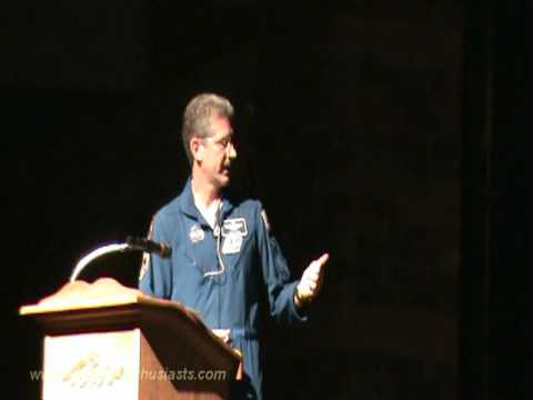 NASA Astronaut Michael Good at Brecksville-Broadview Heights High ...