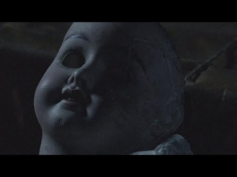 Siyahlı kadın çocuklara ölüm öpücüğü verecek - cinema