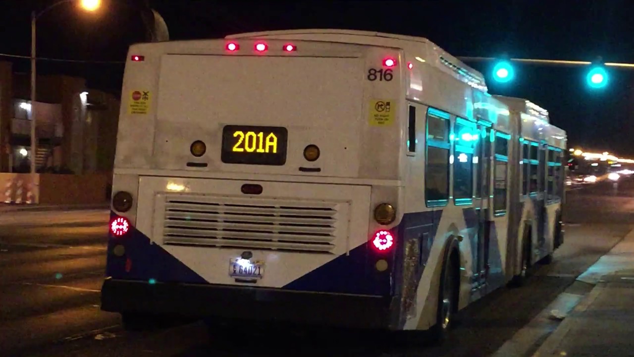 CAT / RTC - New Flyer D60LF - #816 - YouTube