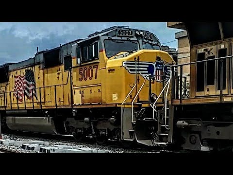 Bnsf 7851 - Up 7864 - 5007 - 5647 - Cpkcs 4918 - YouTube