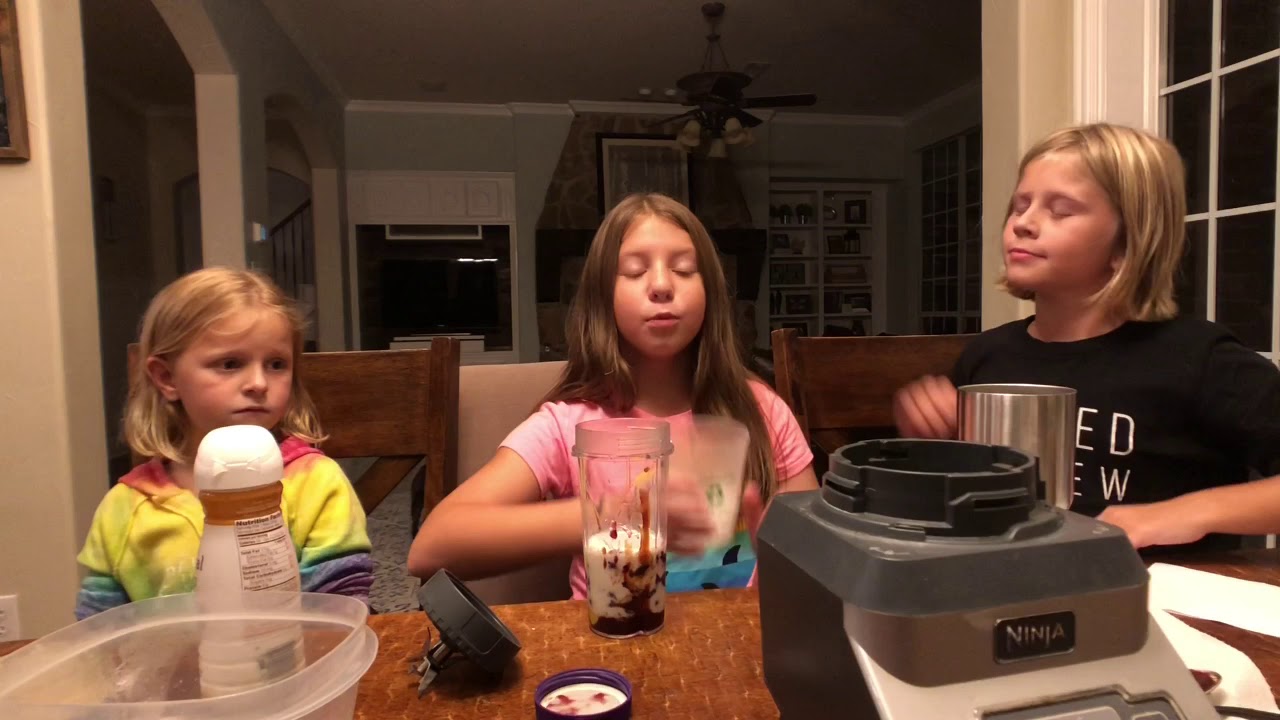 Smoothie Challenge Throw-Up - YouTube