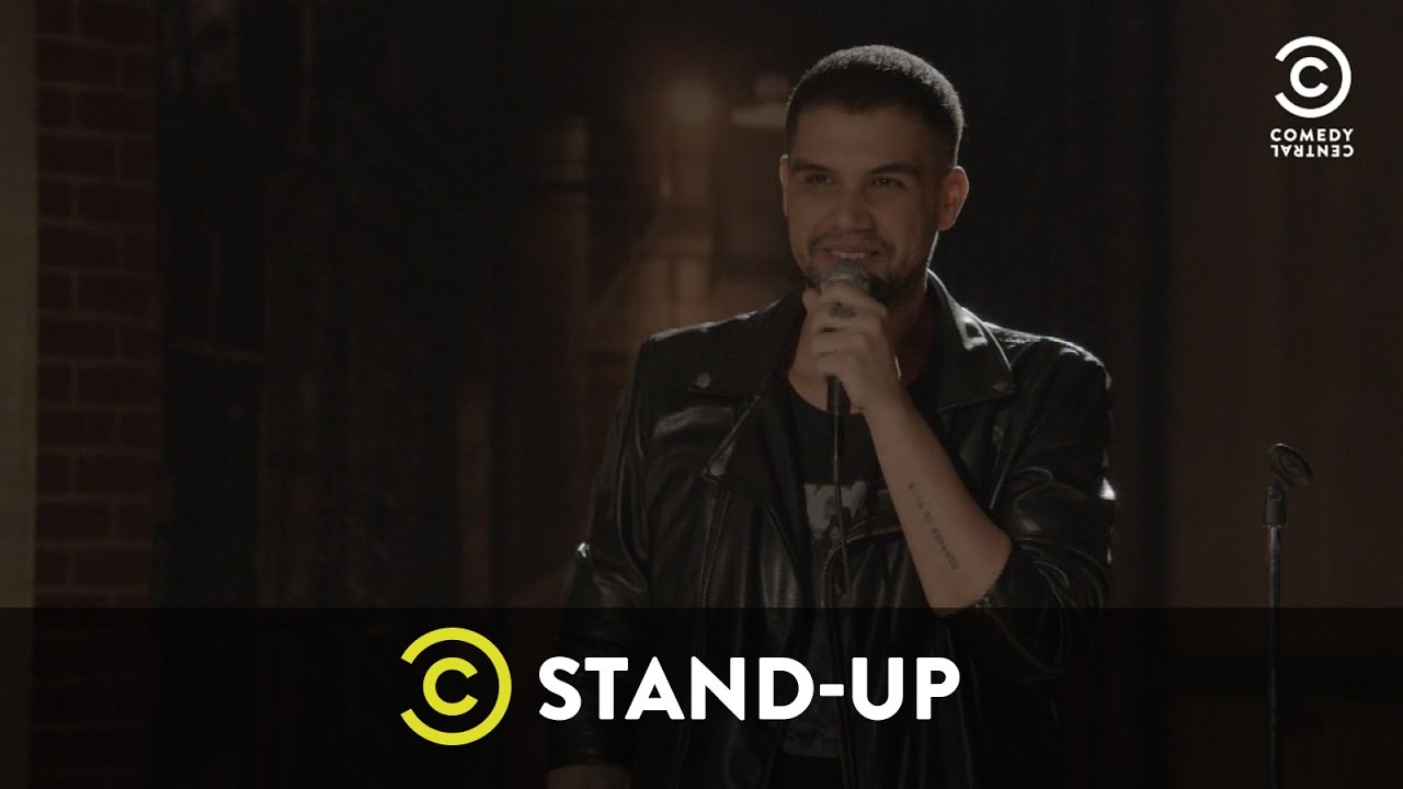 Ray Contreras II @ #StandupEnComedy - YouTube