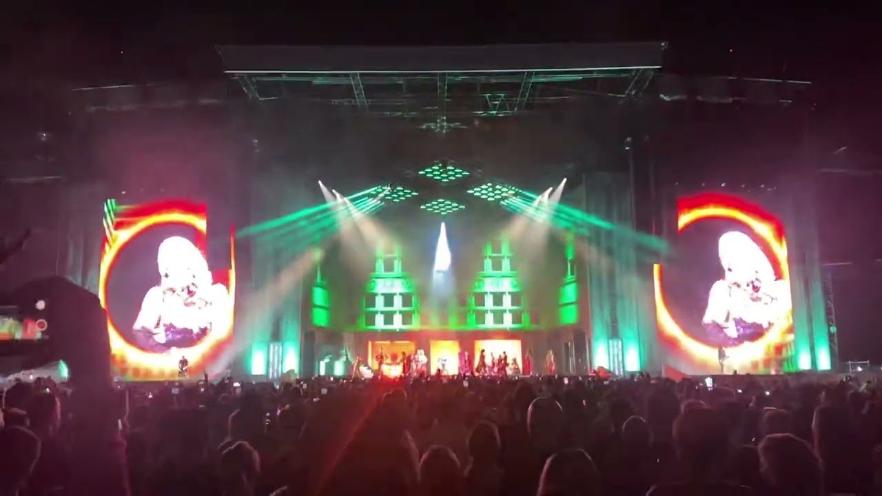 Lady Gaga Chromatica Ball Tour 2022 | Replay New Jersey Met Life ...