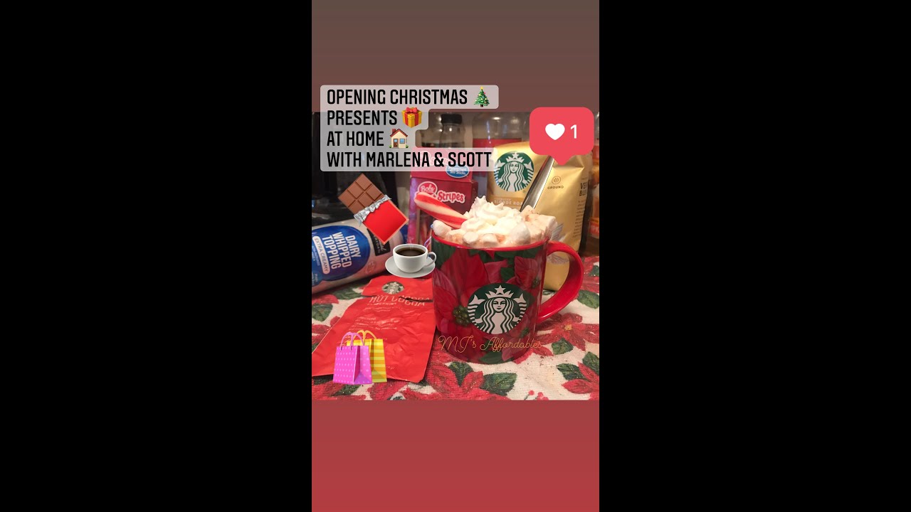 Opening Christmas presents at home with Marlena & Scott \\ MJ/s ...