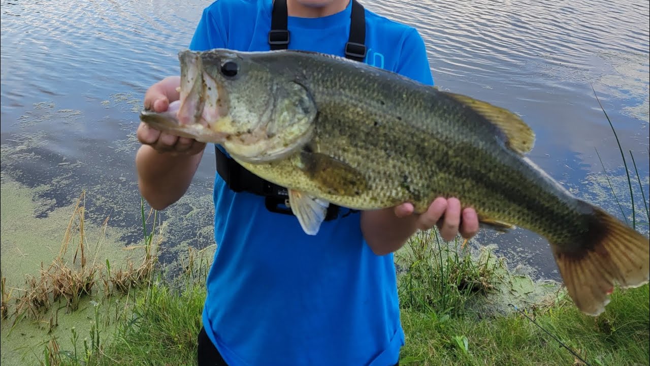 Barbie Fishing Rod Challenge!!! (New PB Bass) - YouTube