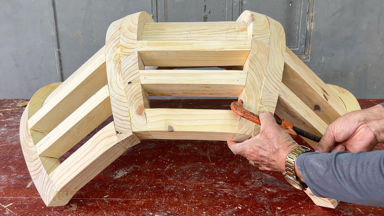 The Skillful Hands of Carpenters Create Wonderful Works // Unique ...