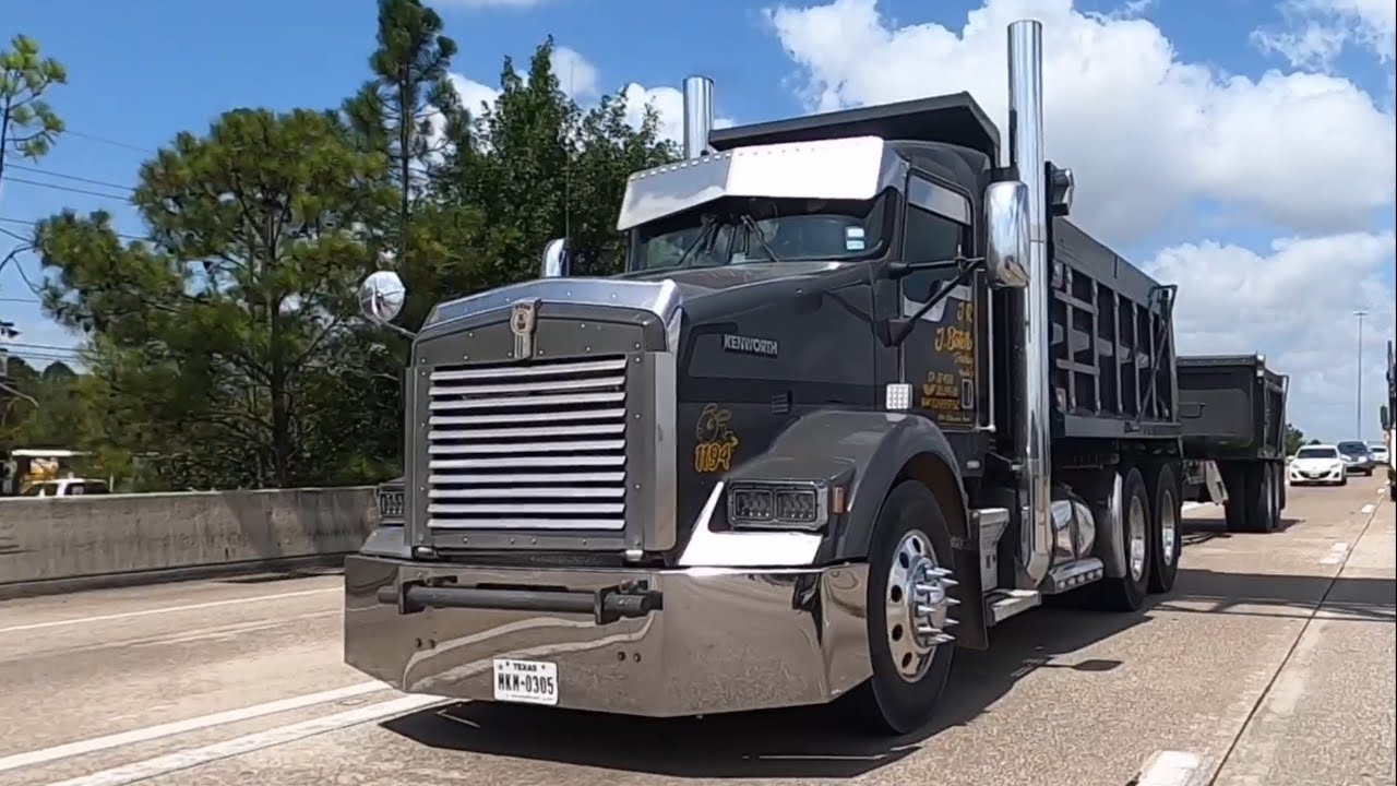 Custom Kenworth T800 Trucks