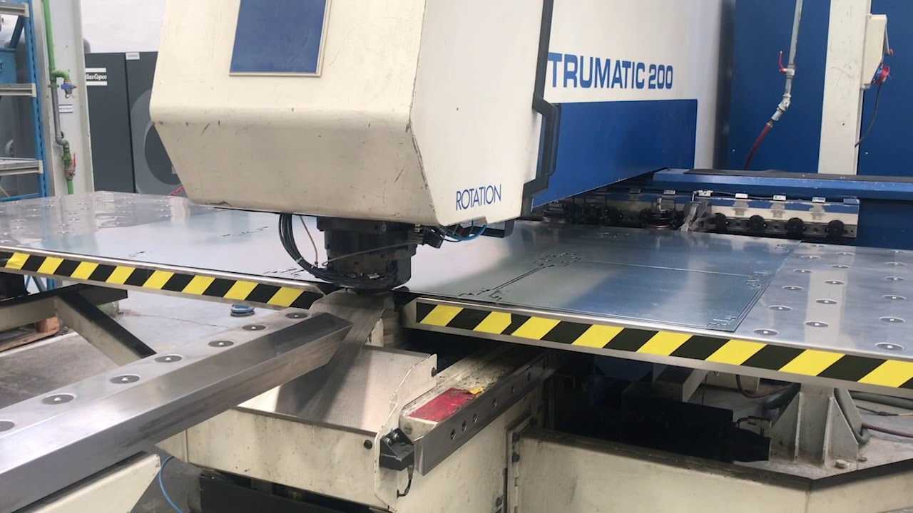 Trumpf Trumatic 200 (1997) Punching Machine - YouTube