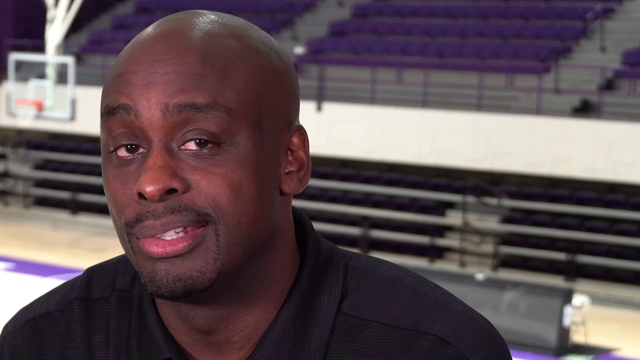 Rise and Roar Ahmad Smith - YouTube