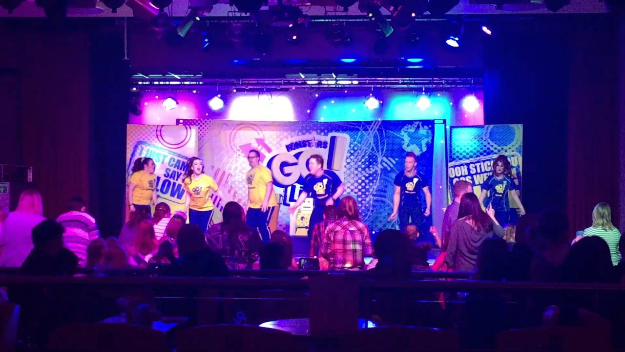 Haven Party Dance Number 1 - Caister 2016 - YouTube