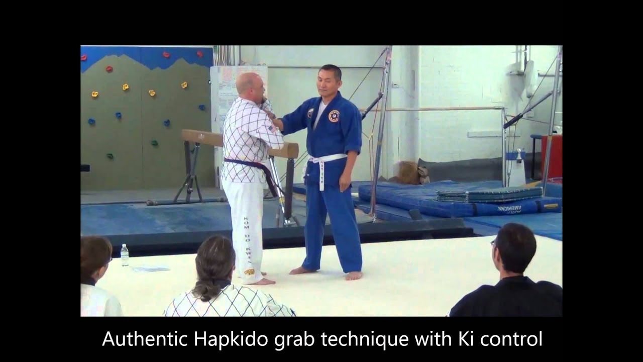 Hapkido grab technique - YouTube
