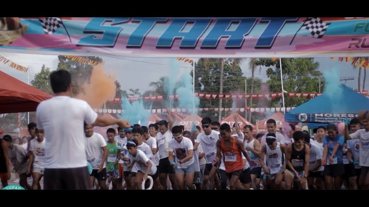 FAMILY COLOR FUN RUN 2024 - YouTube