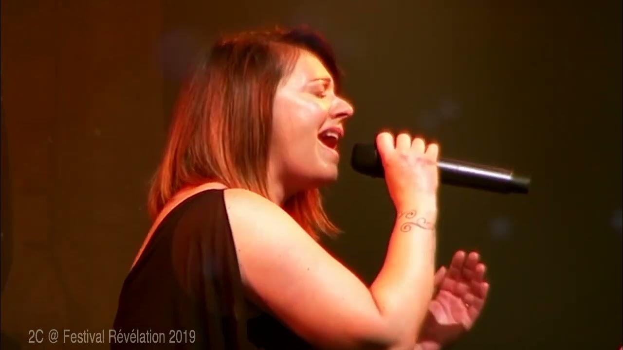 2019 - 2C interprète Shallow à Révélation - YouTube