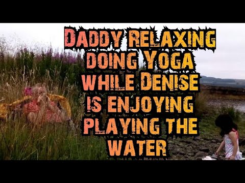 Daddy is Relaxing while Denise having fun in the water - YouTube