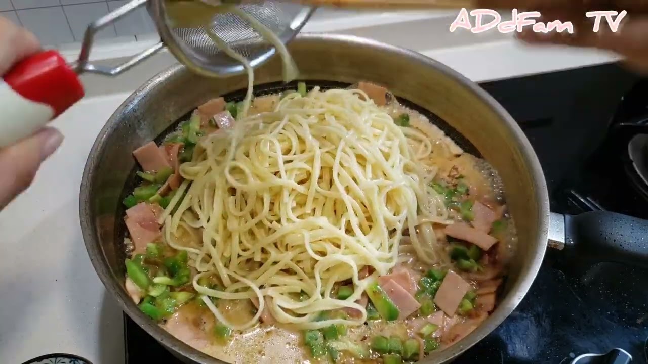 cheesy and creamy pasta #pasta #yummy - YouTube