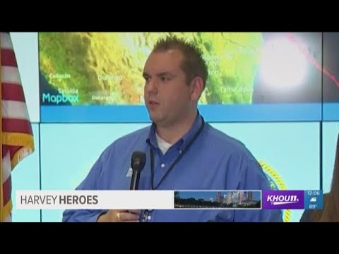 Behind the scenes during Harvey with Meteorologist Jeff Lindner - YouTube