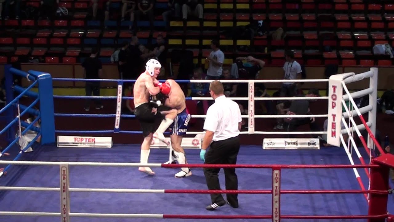 MČR kickbox Praha 2011 - Koutný vs Přibáň (2. kolo ) - YouTube