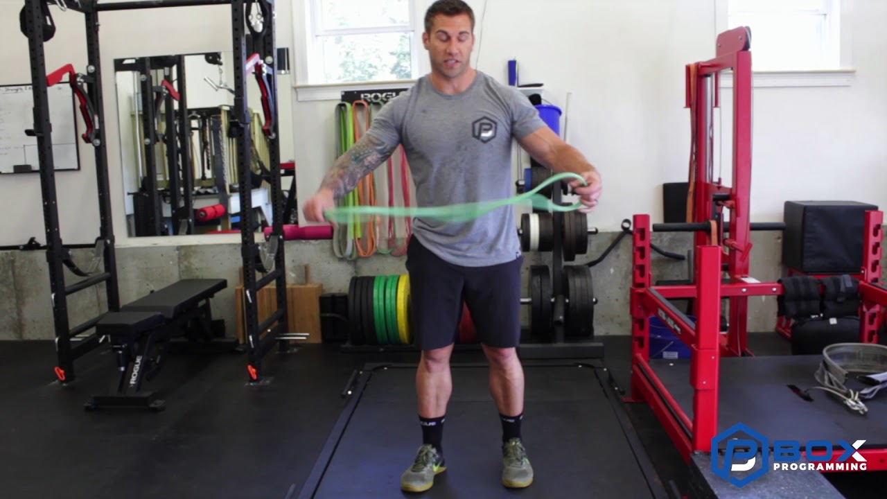 Banded Side Bends - YouTube