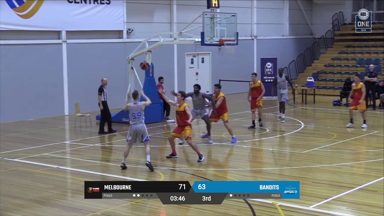 Torren Jones Posts 37 points & 21 rebounds vs. Melbourne - YouTube