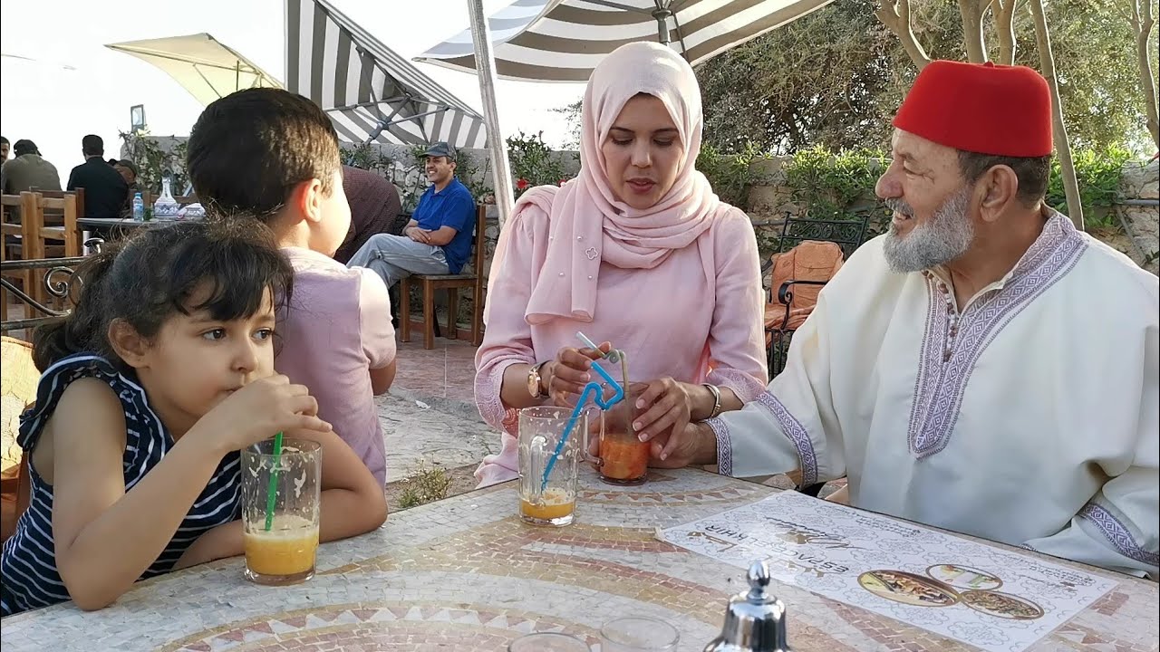 احلى لمة مع العائلة خرجنا كاملين من الاصغر الى الاكبر مكان جميل لرؤية المدينة Youtube