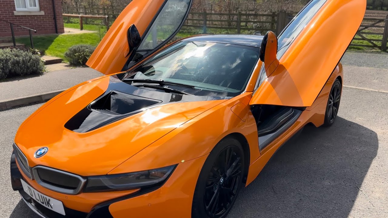 BMW i8 in Orange - YouTube