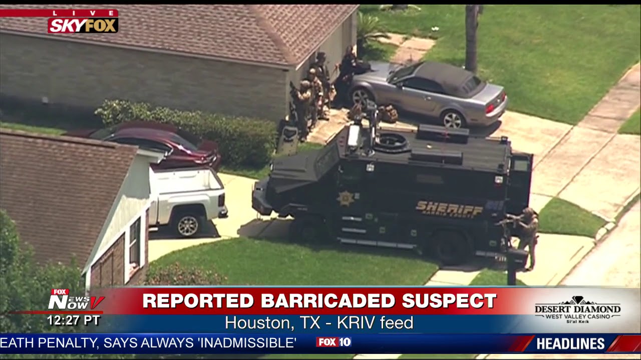 MAN BARRICADES SELF: Following police chase in Channelview, Texas - YouTube