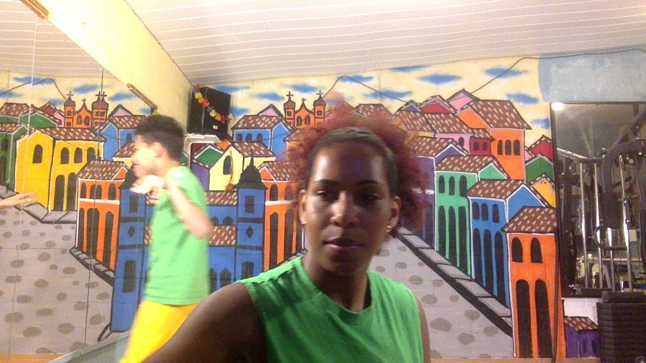 Brazilian dance EFI kids - YouTube