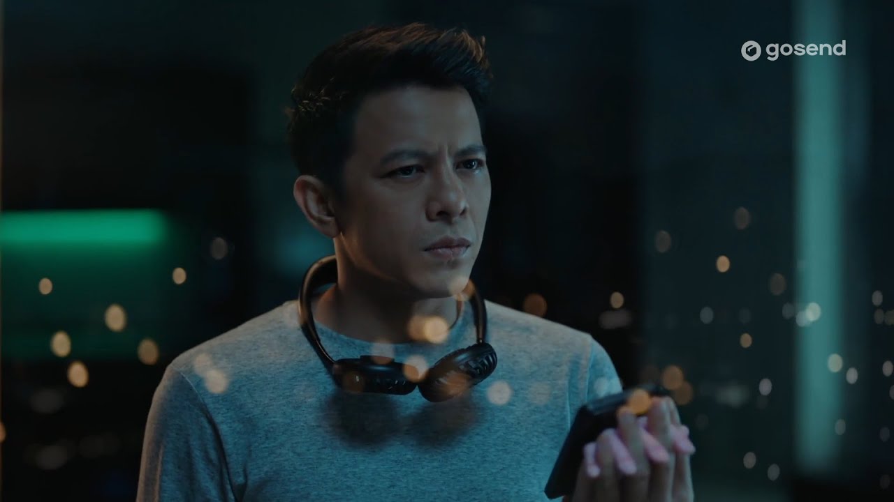 Ariel BM Karena GoSend, Banyak Promo Bikin Hemat! - YouTube