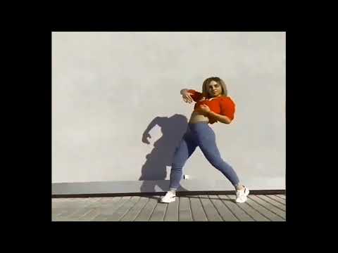 Sarisin Esmer Qiz, Super Twerk Gozel Reqs