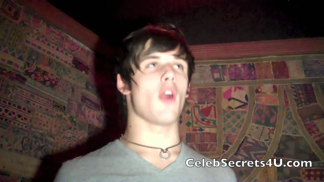 Devin Oliver from I See Stars Talks AP Tour - YouTube