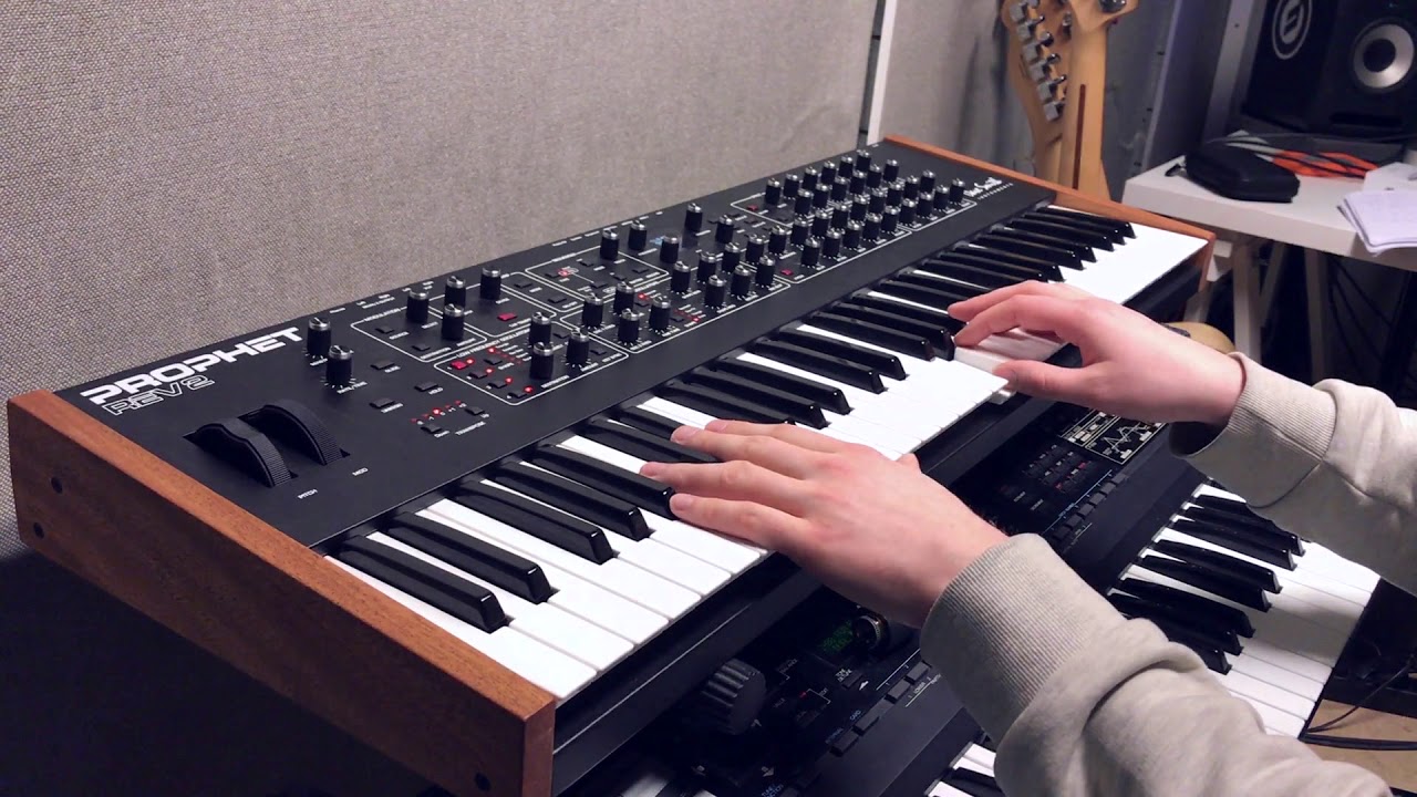 Prophet REV2 Demo by ChrisDX7 (8-voice version) - YouTube