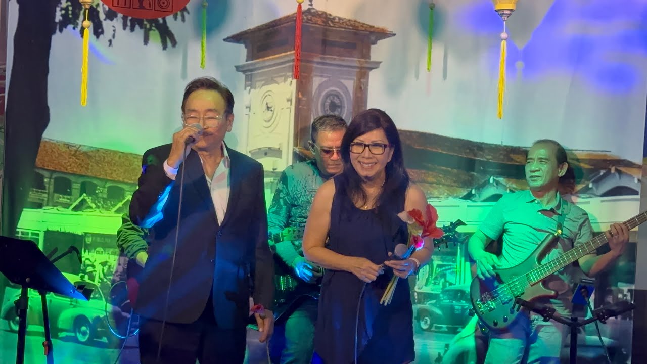 Main Dans La Main - Duo Tuấn Hạnh - YouTube