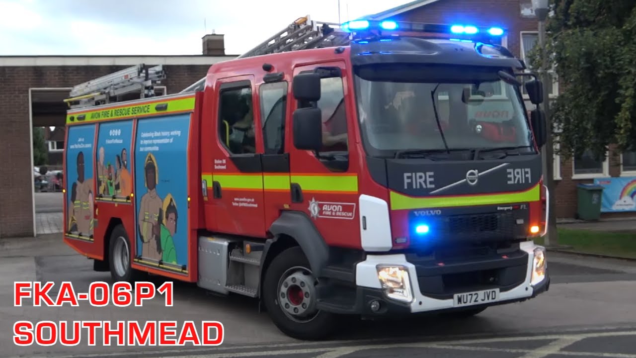 Avon Fire and Rescue service Southmead Water Ladder turnout - YouTube