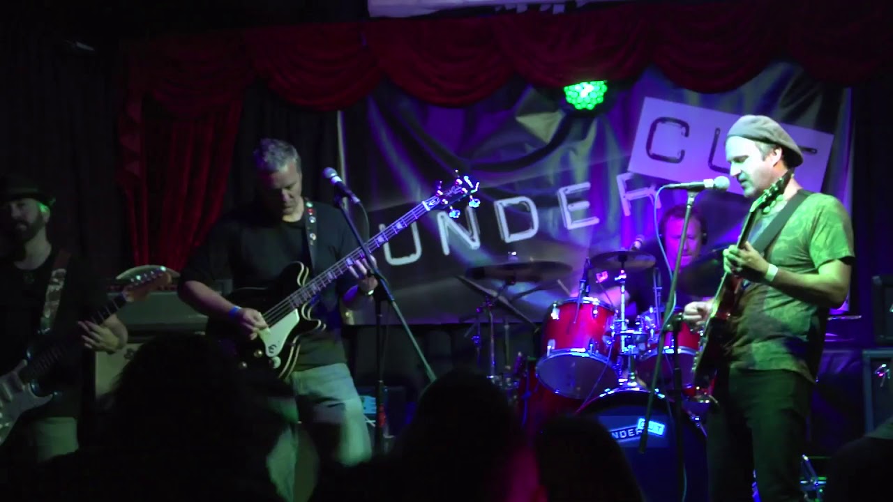 UNDERCUT "Holiday" Live - YouTube