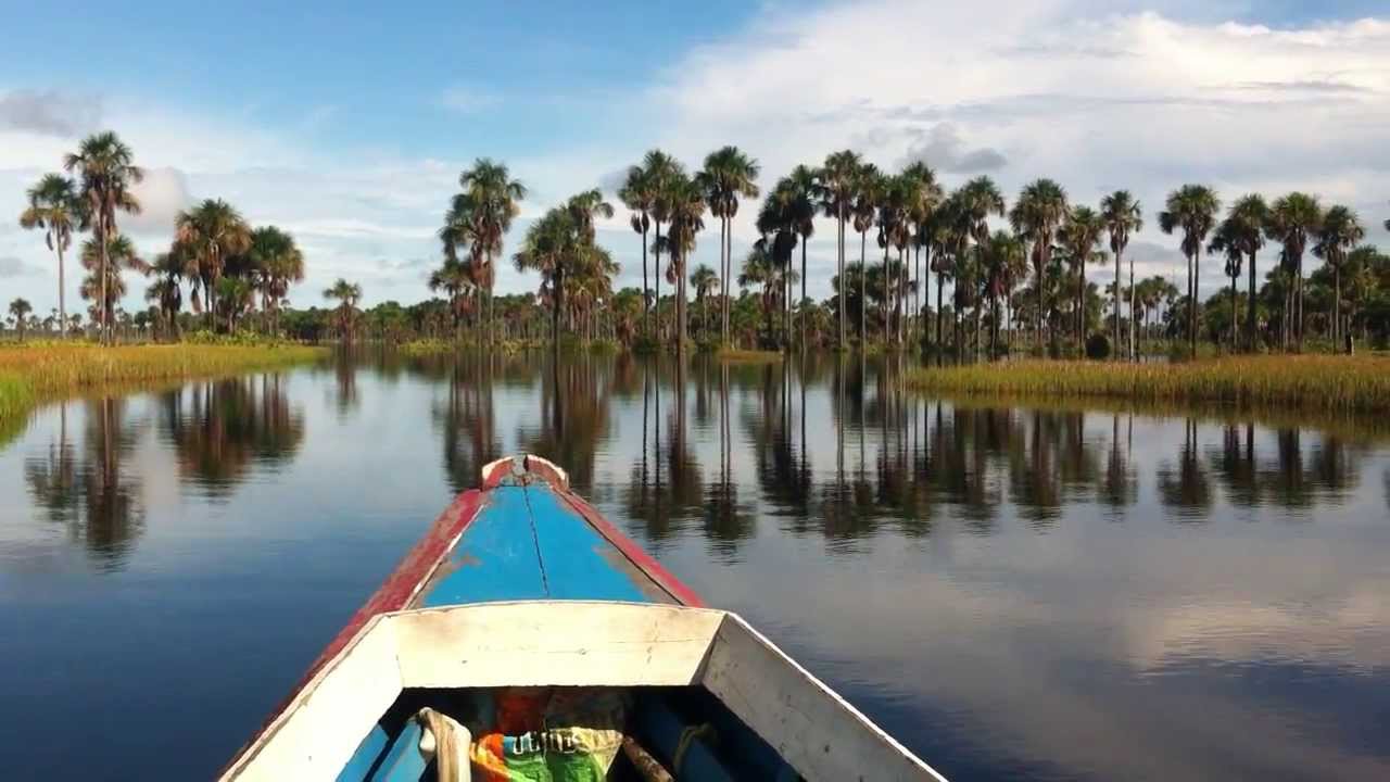 Driving across the Mashabo Lake in a small boat - YouTube