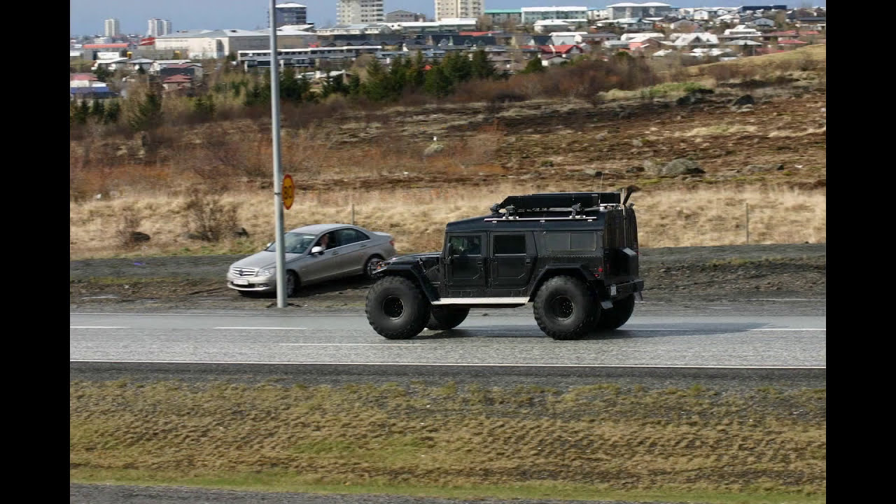 Super Hummer H1 "Icelandic" version on huge tires - YouTube